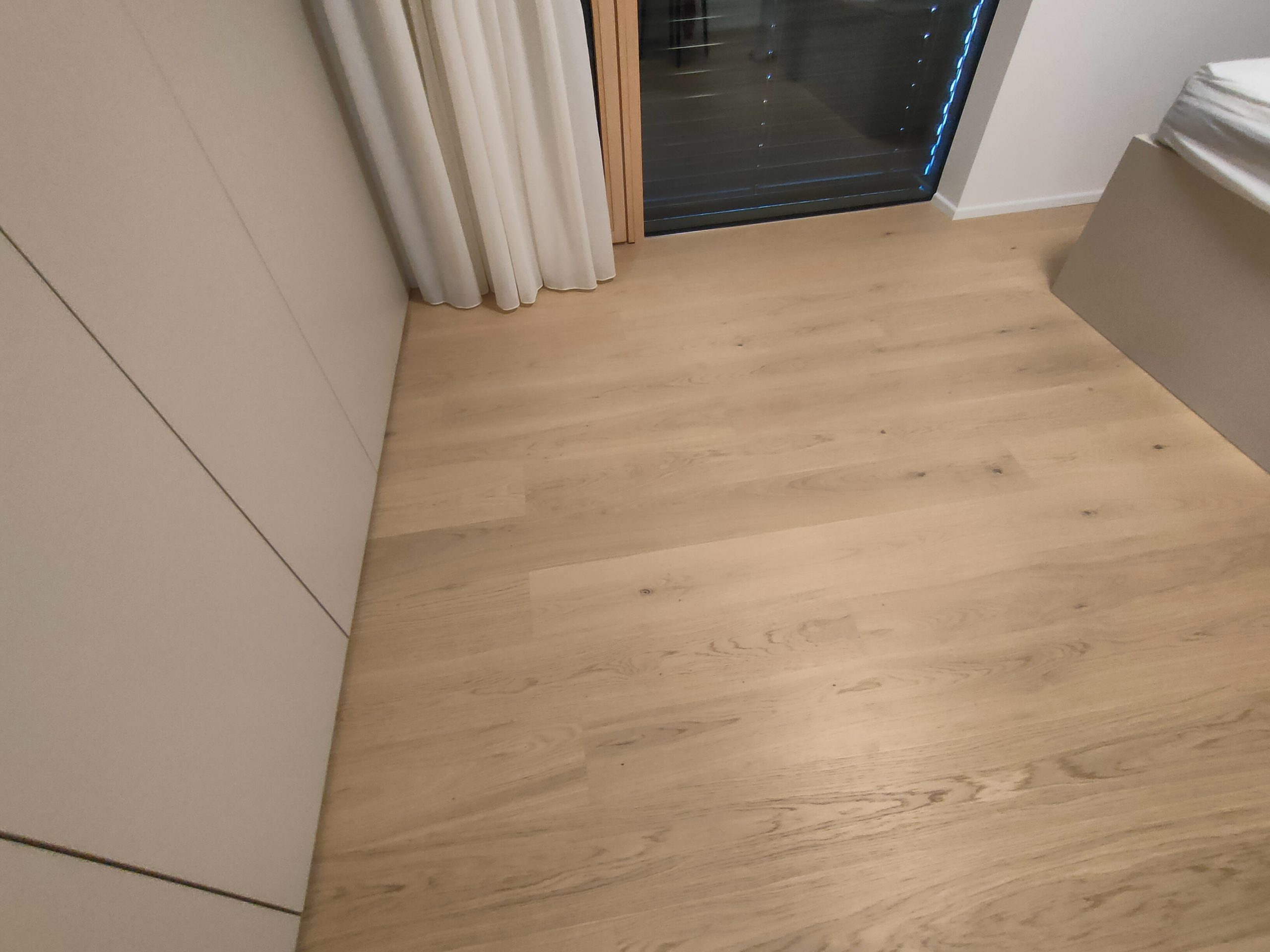 Parket Hrast Natural Standard Mat Lak 4v 11x180x2400mm | KUTIN